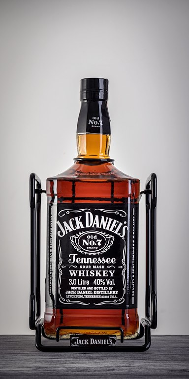 Jack Daniels whisky sa stalkom