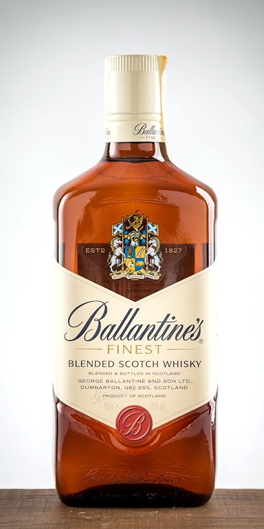 Ballantines finest whisky