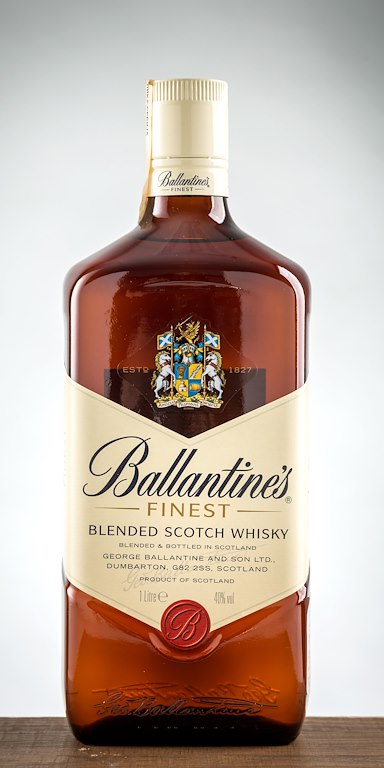 Ballantines finest whisky