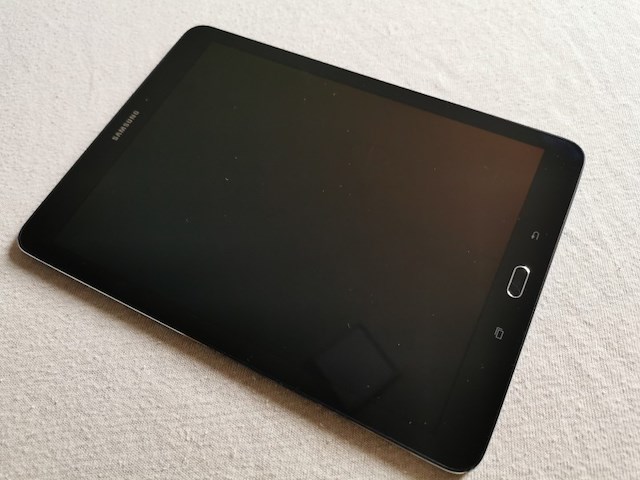 Tablet Samsung Galaxy Tab S2 9.7 SM-T819 32GB SIM
