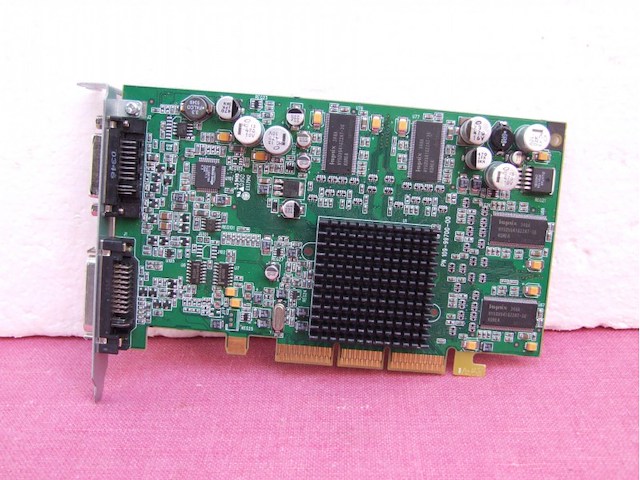 Apple ATi Radeon AGP graficka kartica 64MB + GARANCIJA!