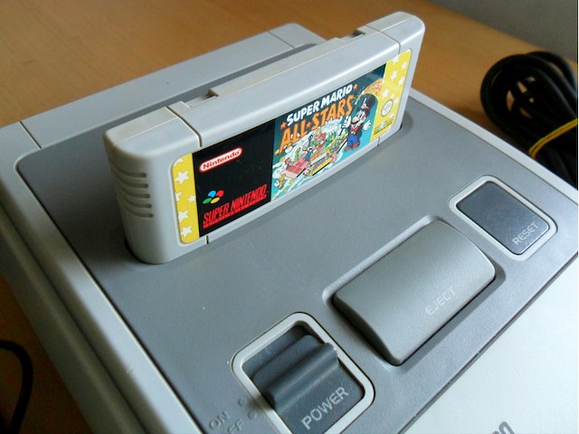 SUPER NINTENDO SNES kompletan SUPER MARIO ALL-STARS