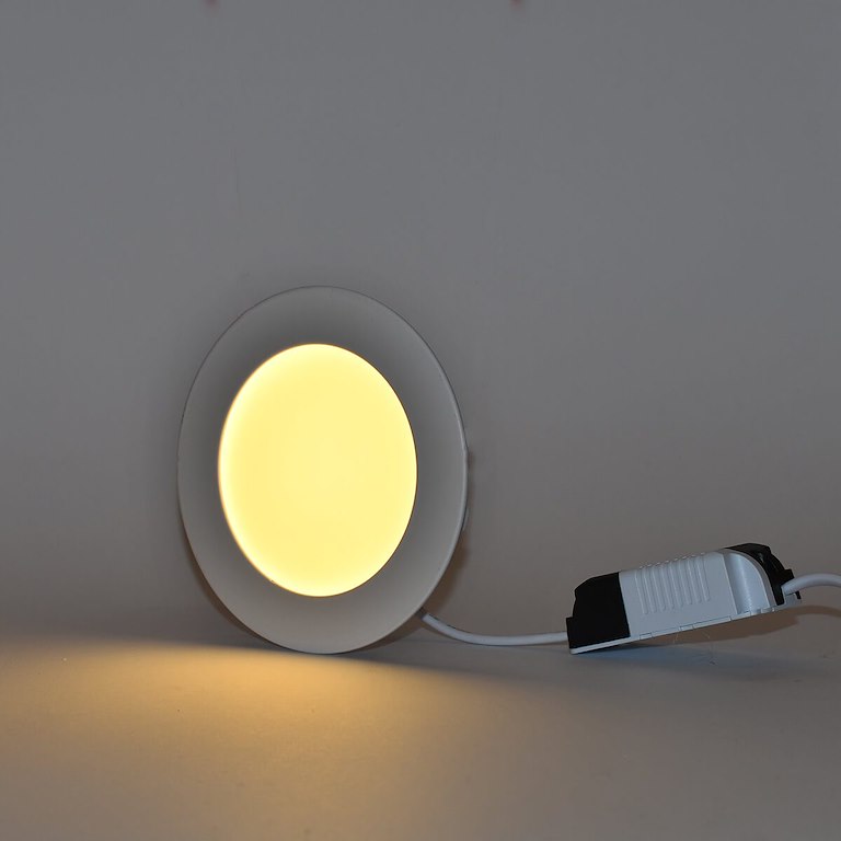 LED panel 6W ugradni okrugli – Toplo bela