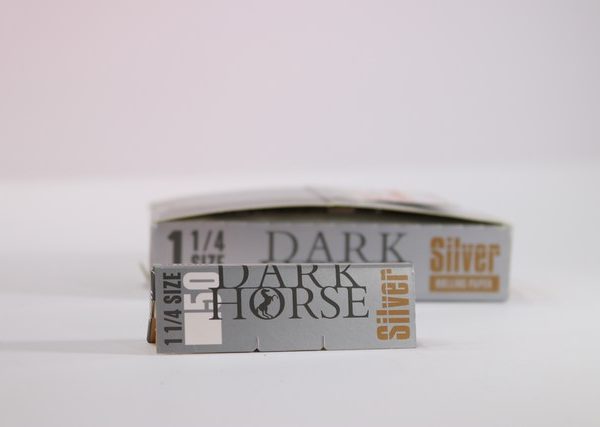 Dark Horse Silver 1 1/4 Blister