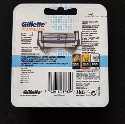 Gillette SkinGuard Sensitive 8 patrona u pakovanju