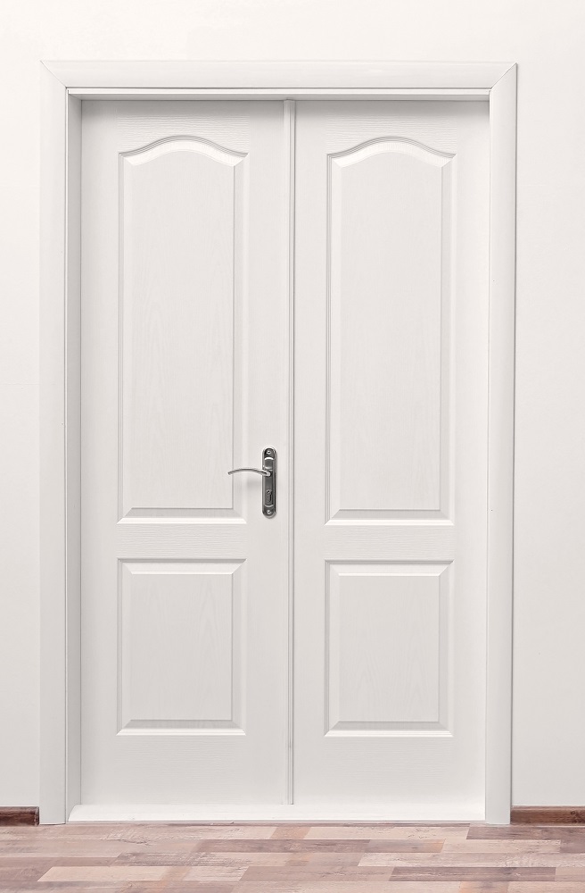 Dvokrilna unutrašnja vrata od medijapana u beloj boji