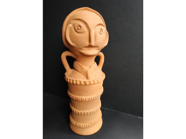 velika figura - keramika - rucni rad - unikat