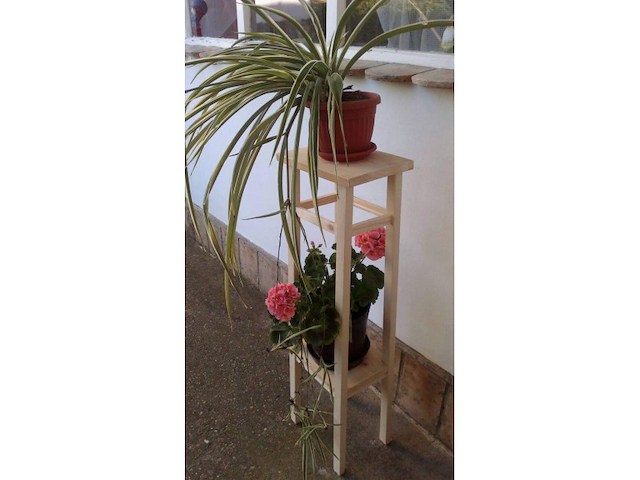 Drveni stalak za cveće (model 1)