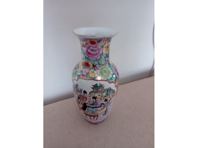 Kineska Vaza od Porcelana Ručno Bojena iz 1970-ih