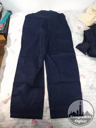 PRODAJEM NOVE RADNE PANTALONE