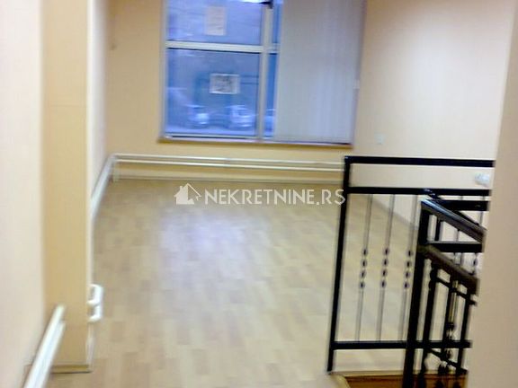 LOKAL NOVI SAD, 87550€