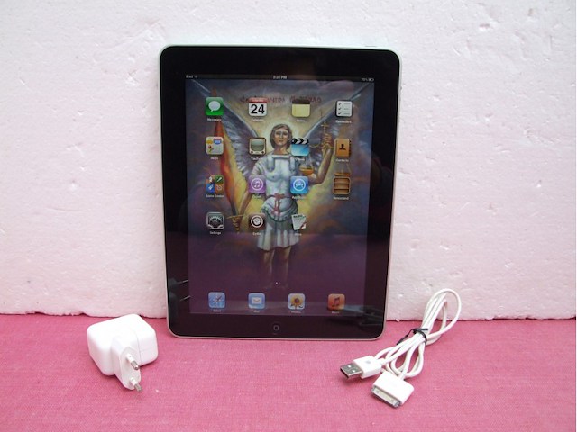 iPad 32GB A1219 + adapter + kabl + GARANCIJA!