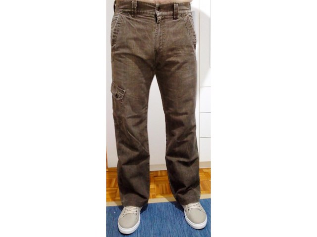 G: Swift Ind. pantalone (made in Serbia)