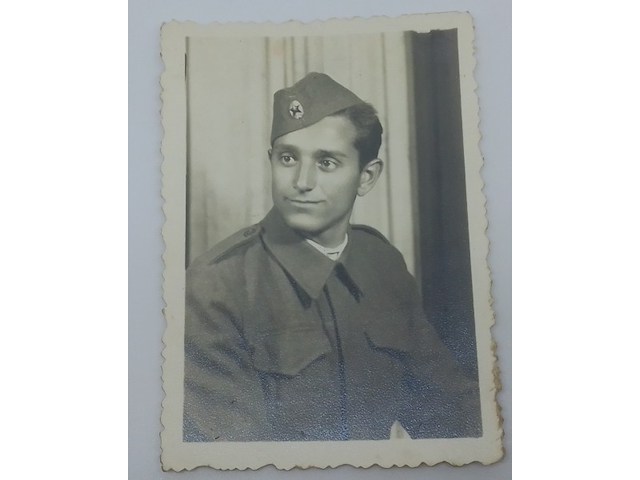 J.A.-Vojnik-foto Rojal,Kragujevac 1946.