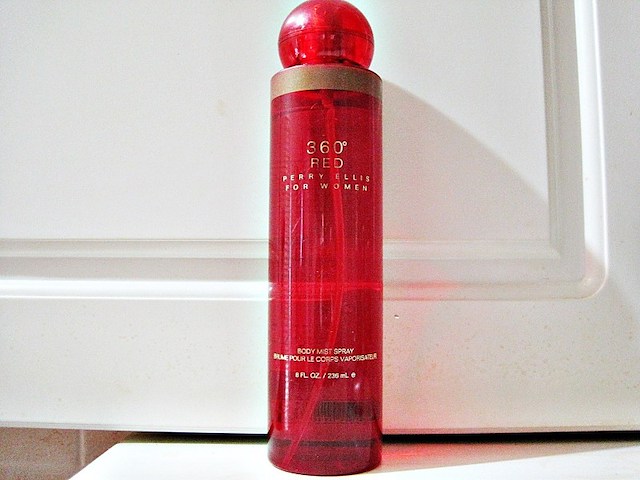 Perry Ellis 360° Red