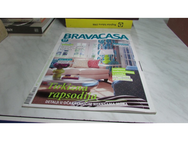 BRAVACASA broj 80 /jun 2013./