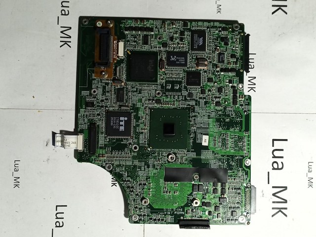 Fujitsu Amilo M1437G Maticna ploca