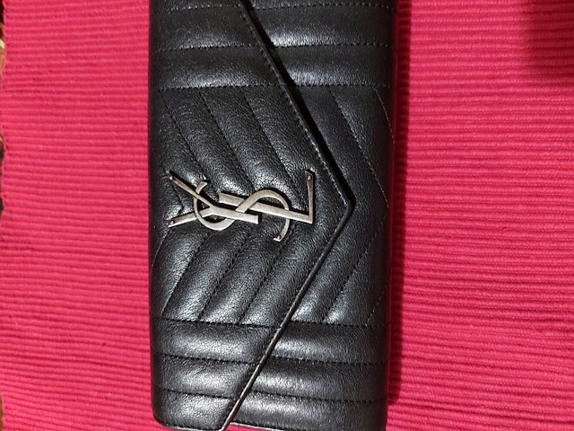 **YSL Novcanik**