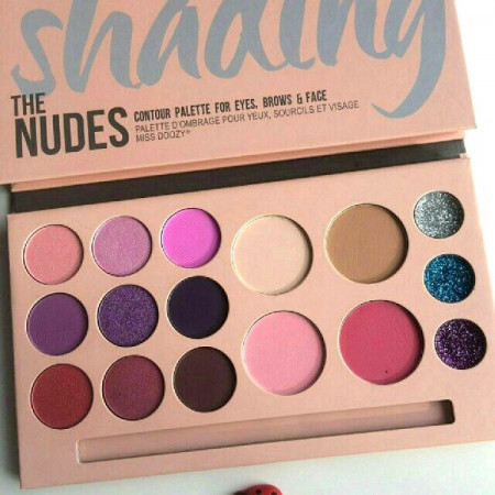 Shading the Nudes - kontur paleta senki za oči, obrve i lice