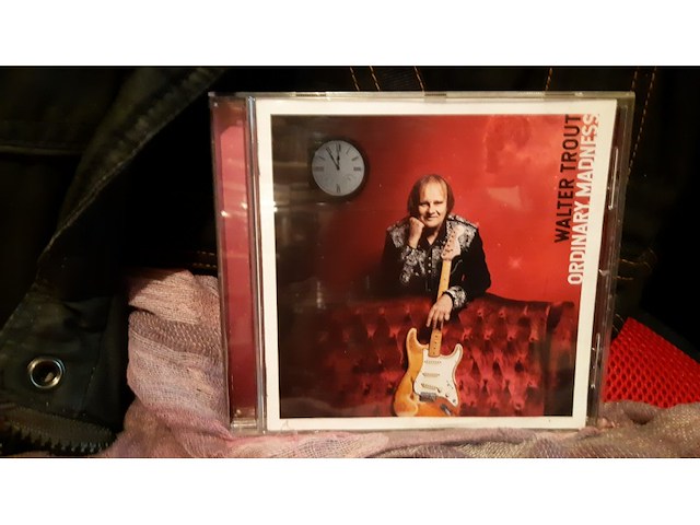 WALTER TROUT - Ordinary Madness