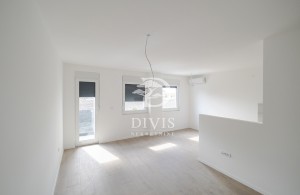 Dimitrija Tucovića, CITY GARDEN PANČEVO 77m²