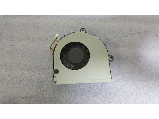 Kuler za  Asus X73B