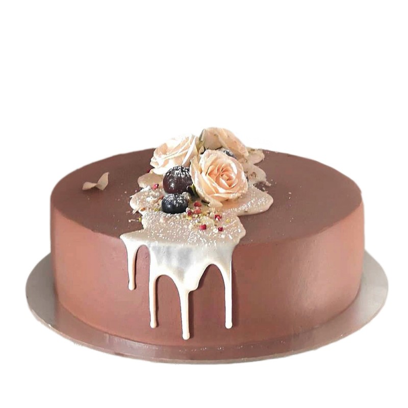 Mini elegantna torta moderno braon