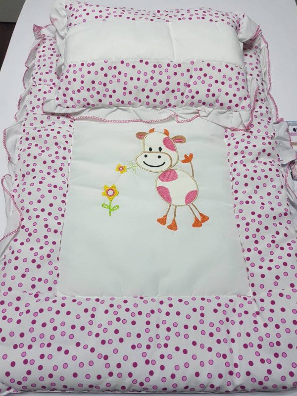 Podloga za krevetac sa malim jastukom roze