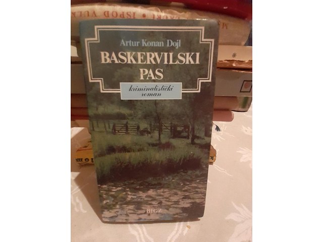 BASKERVILSKI PAS Artur Konan Dojl