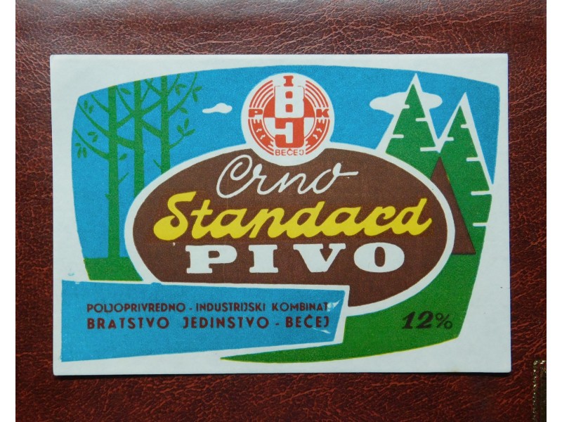 Etiketa - Crno standard PIVO - Becej - RETKO