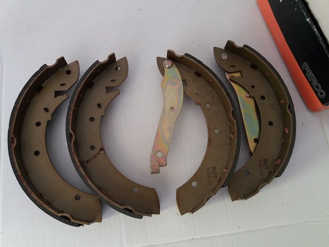 Paknovi garnitura, Peugeot 504, Peugeot 505, Tagora