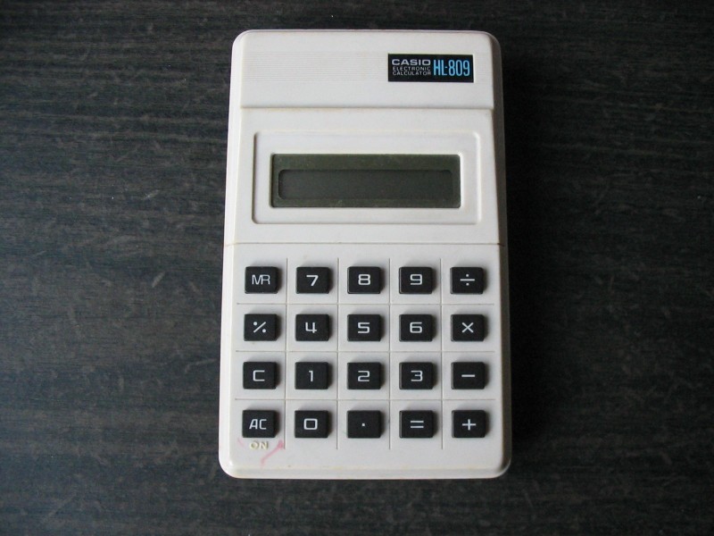 Casio electronic calculator HL-809