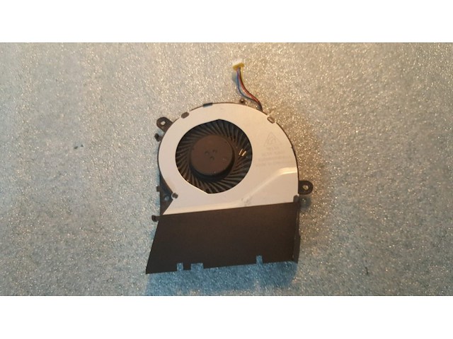 Kuler za Asus R556L