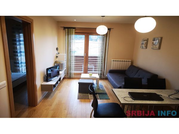 APARTMAN STAZA ZLATIBOR