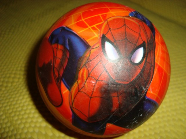 PLASTIČNA LOPTA `ULTIMATE SPIDER-MAN`