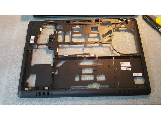 Donja plastika kucista za Dell Latitude E5450