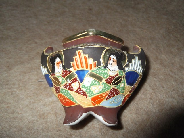 Japanski porcelan – stara cinija