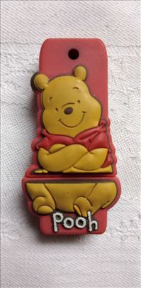 USB Flash Disney Pooh 4 GB,ispravan