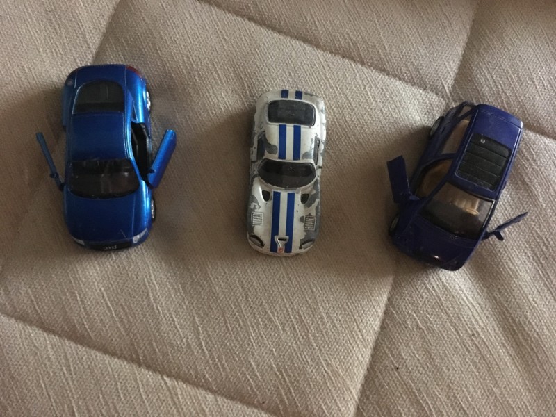 LOT AUTICA- DOGDE VIPER, AUDI TT I MERCEDES