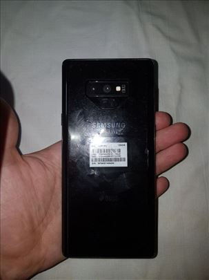 Prodajem Samsung Note 9