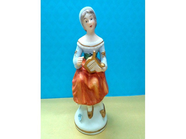 Figura devojke od Biskvit porcelana