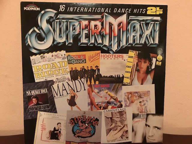 SUPER MAXI DANCE HITS