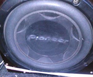 Pioneer pojacalo i woofer