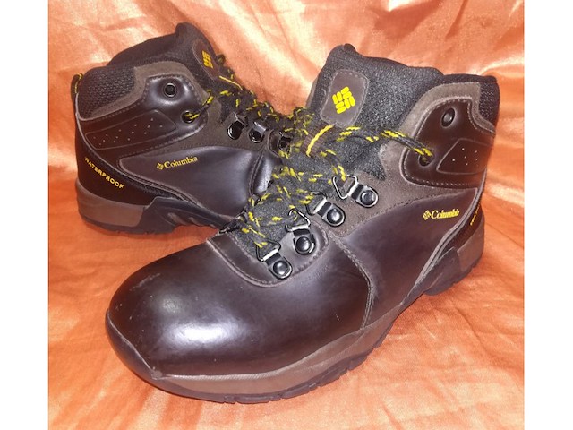 `COLUMBIA` WATERPROOF HIKING duboke cipele br. 35