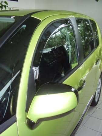 Bocni vetrobrani (prednji) za Citroen C3 Picasso