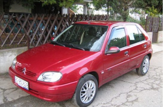 Bocni vetrobrani (prednji) za Citroen Saxo