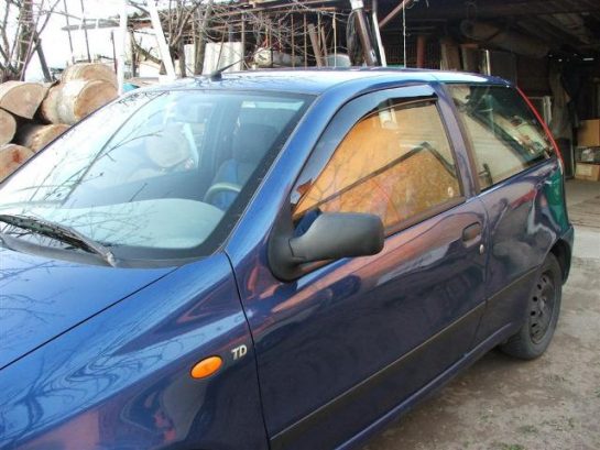 Bocni vetrobrani (prednji) za Fiat Punto (5 vrata, 1995-1999)