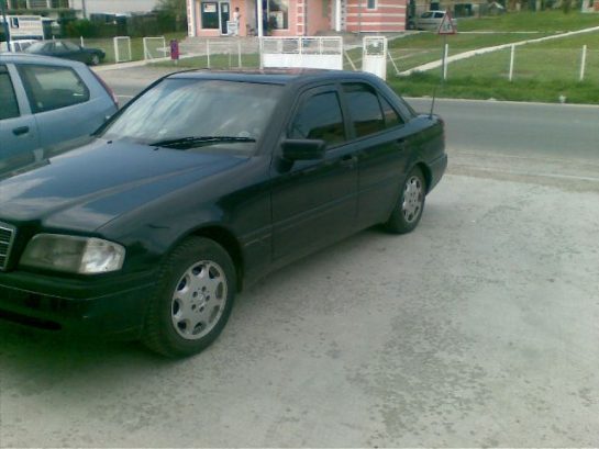 Bocni vetrobrani (prednji) za Mercedes W202 (4/5 vrata, 1993-2000)