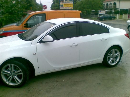 Bocni vetrobrani (prednji) za Opel Insignia (5 vrata, 2009-)