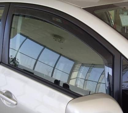 Bocni vetrobrani (prednji) za Toyota Auris (5 vrata, 2007-)